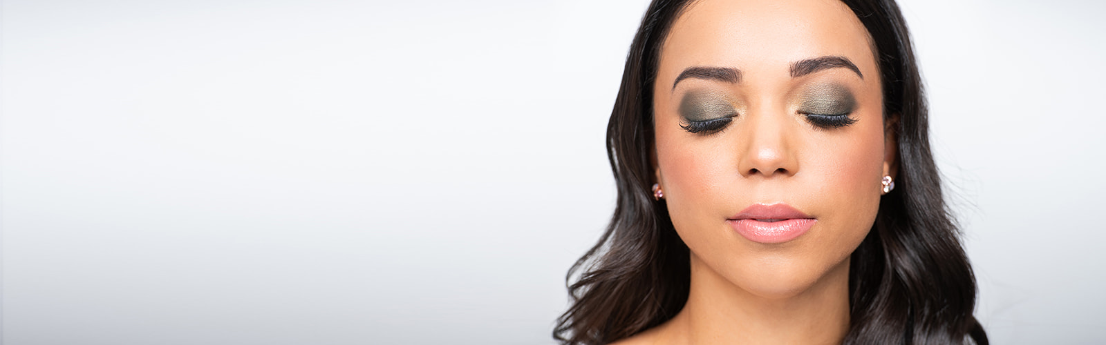 Get ready with us this Holiday Season!⁠ | Denise Elliott Beauty Co.